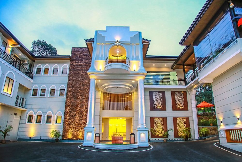 Royal Classic Resort Kandy - Hotel Price, Reviews, Photos | Adanione.com