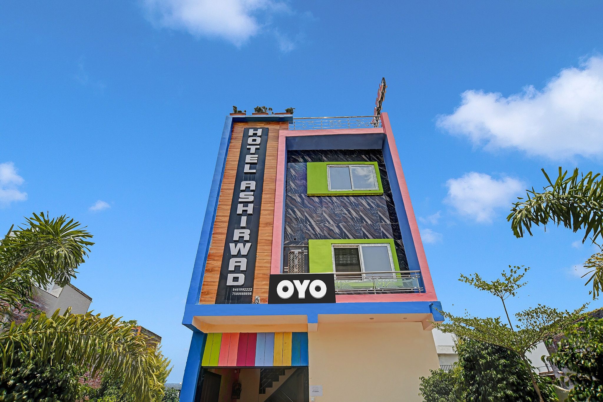 SPOT ON Hotel Ashirwad BÄ«jalpur Railroad Station Indore - Hotel Price ...