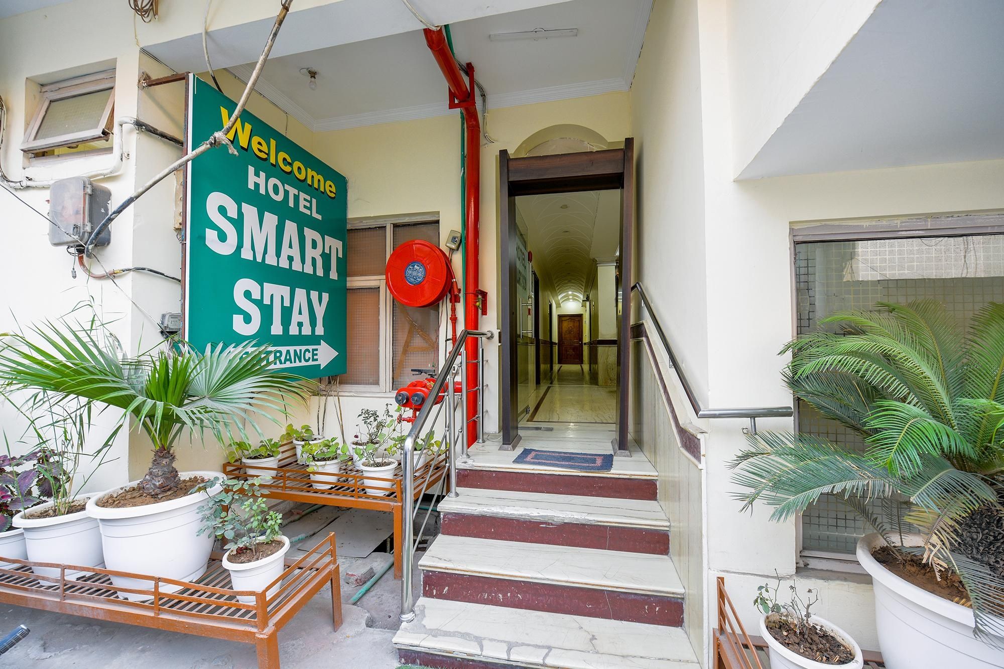 Arch Smart Stay New Delhi - Hotel Price, Reviews, Photos | Adanione.com