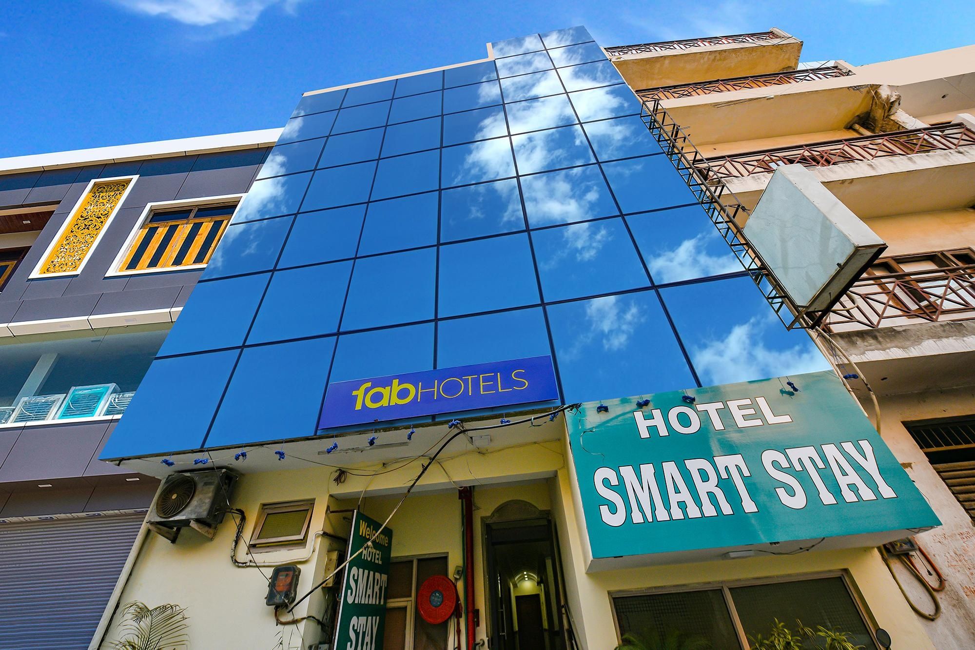 Arch Smart Stay New Delhi - Hotel Price, Reviews, Photos | Adanione.com