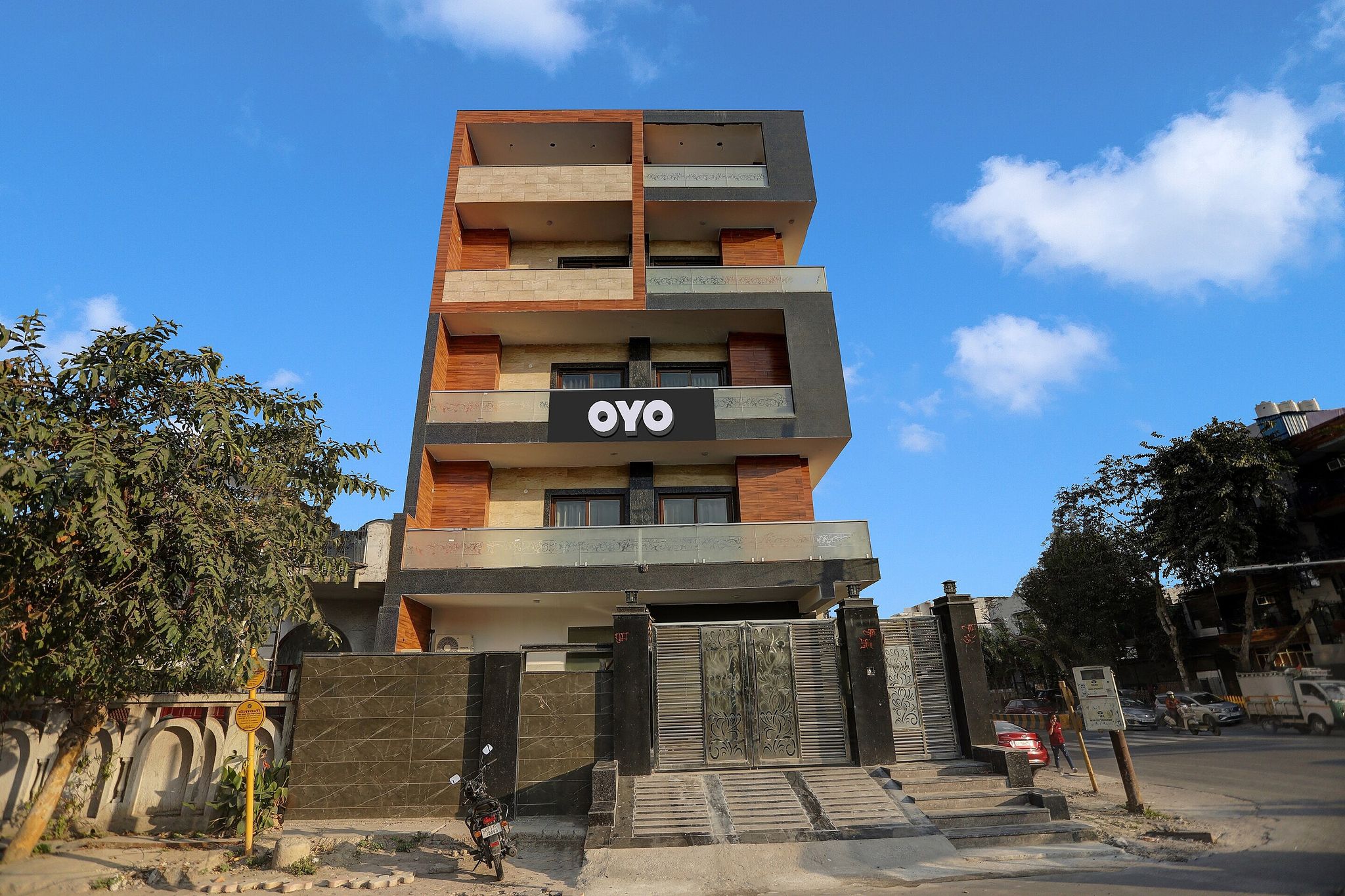 Super Townhouse Xanthe - Boutique Hotel Noida - Hotel Price, Reviews ...