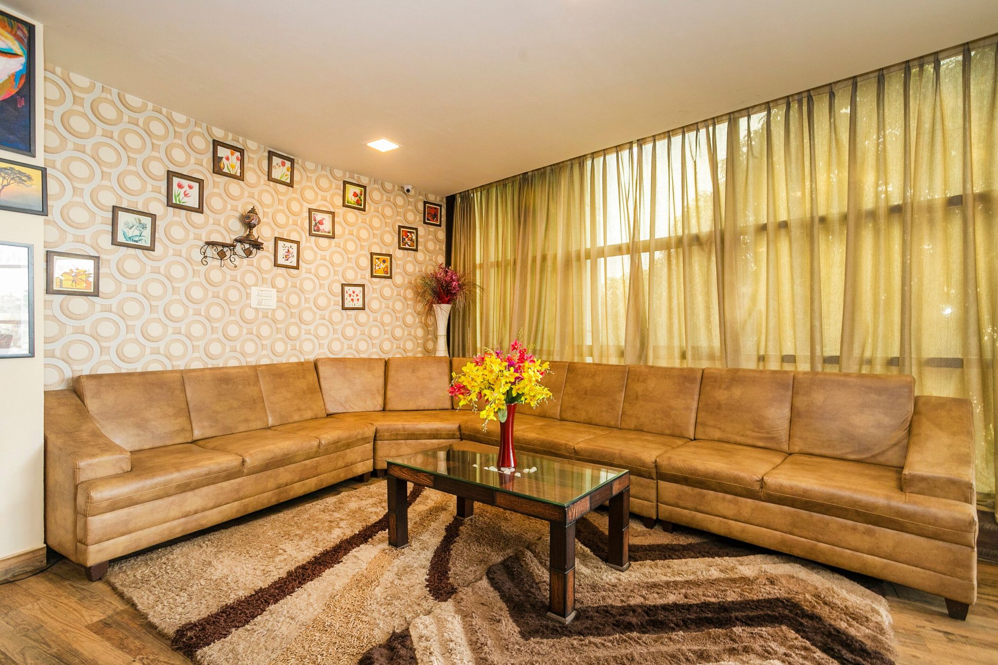 Collection O Indian Suites Near Sitara Restaurant Bangalore - Hotel ...