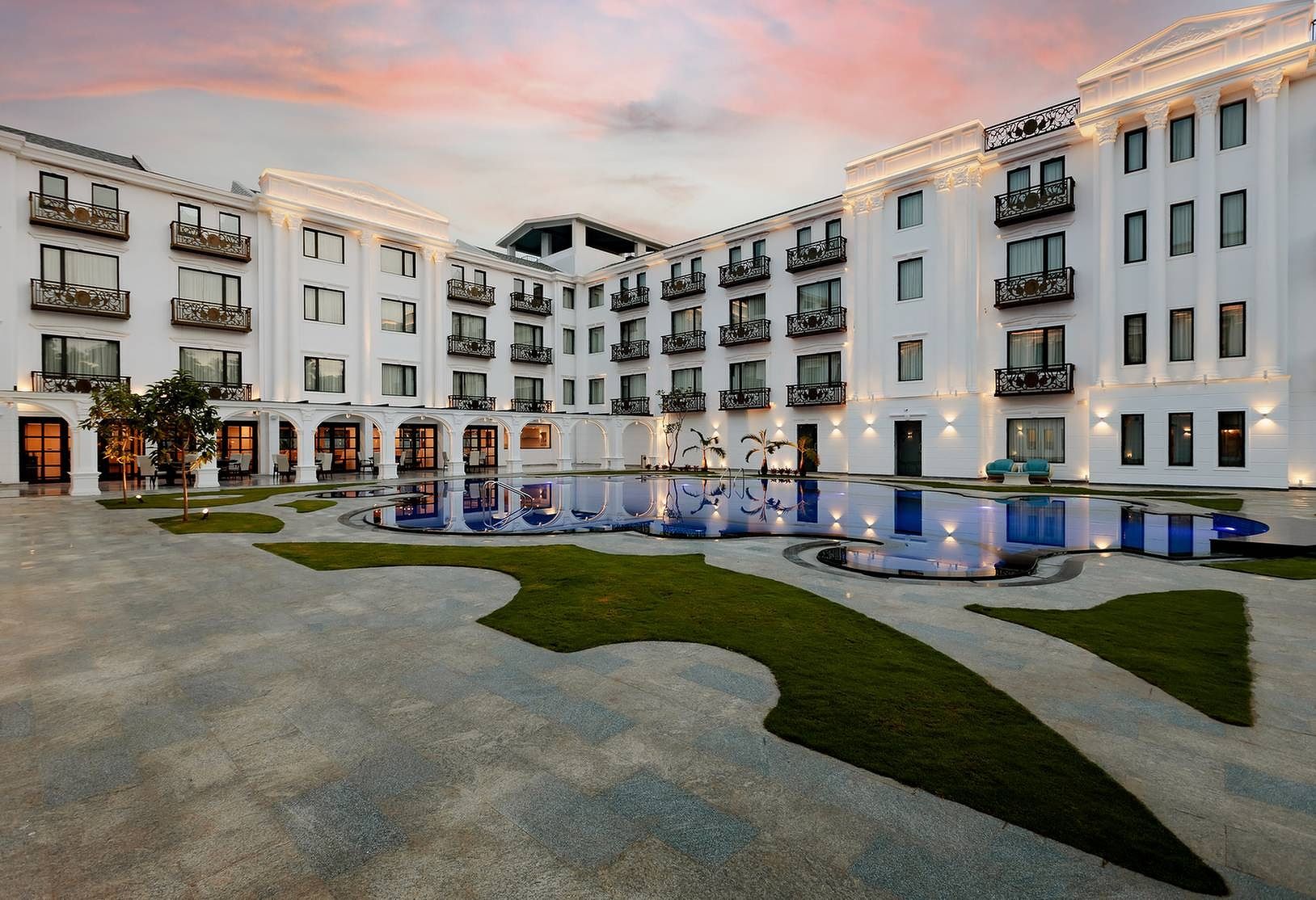 Ramada by Wyndham Vagator Goa - Hotel Price, Reviews, Photos | Adanione.com