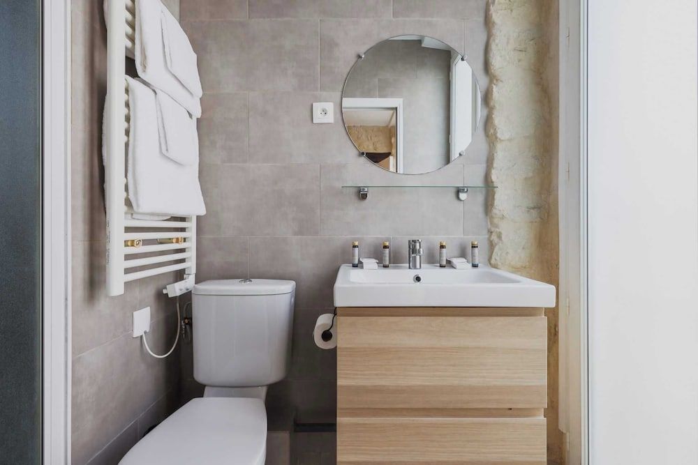 Résidence TRACY Paris - Hotel Price, Reviews, Photos | Adanione.com