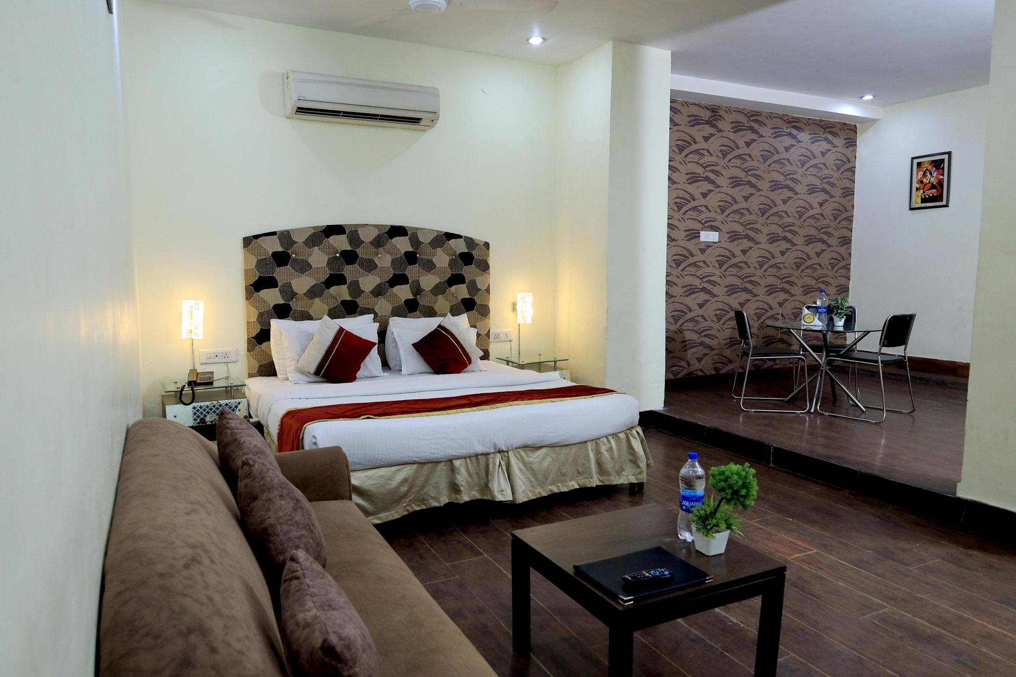 Hotel Dreamz Karnal - Hotel Price, Reviews, Photos | Adanione.com