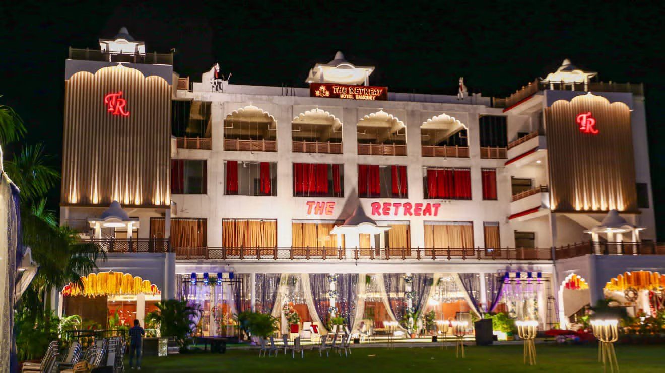 The Retreat Hotel and Convention Centre Mumbai - Hotel Price, Reviews ...