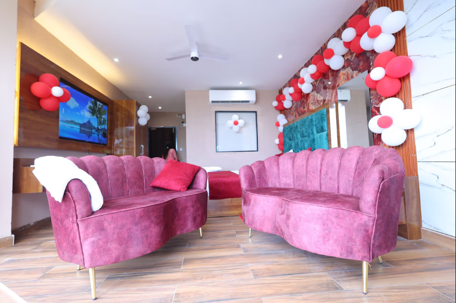 Hotel M2M New Delhi - Hotel Price, Reviews, Photos | Adanione.com