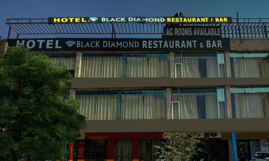 Hotel The Black Diamond Bangalore - Hotel Price, Reviews, Photos ...