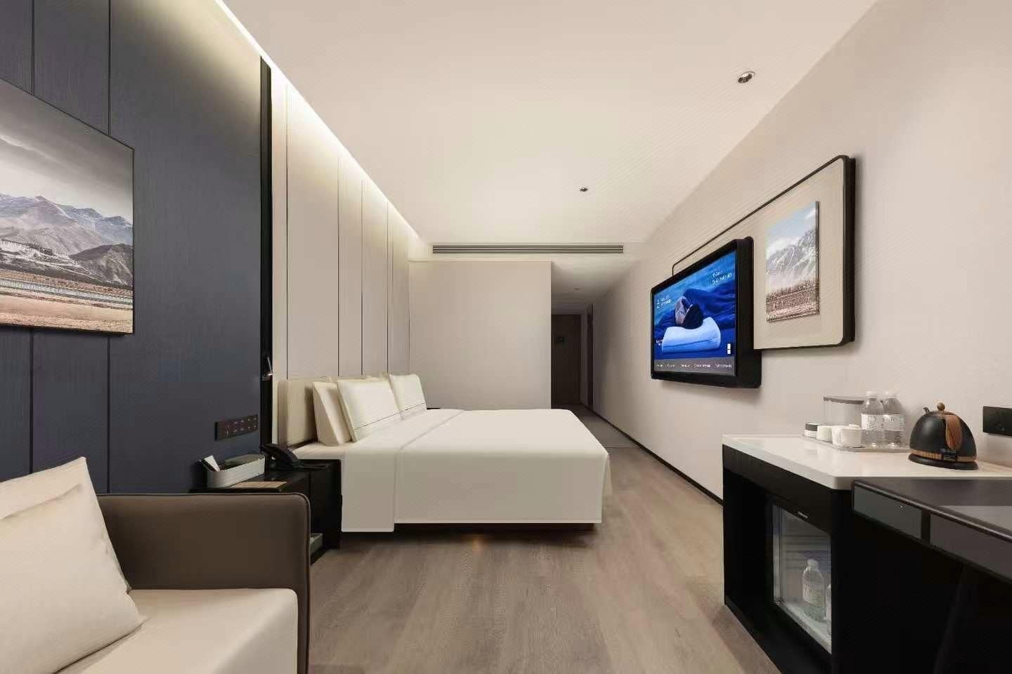 Atour Hotel Xintiandi Dashijie Metro Station Shanghai - Hotel Price ...