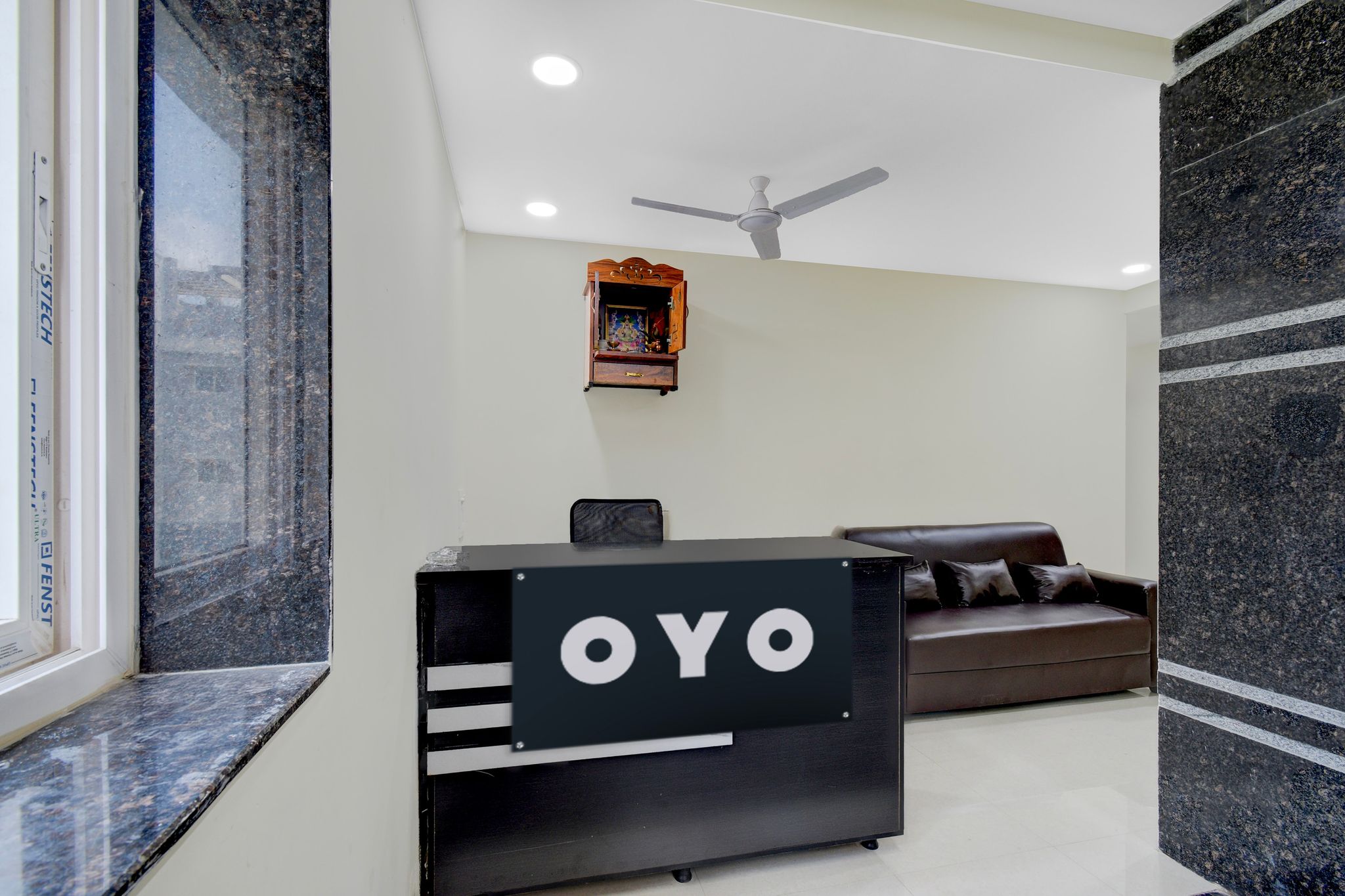 Hotel O Kompally City Mall Formerly Sriman Stay Inn Hyderabad - Hotel ...