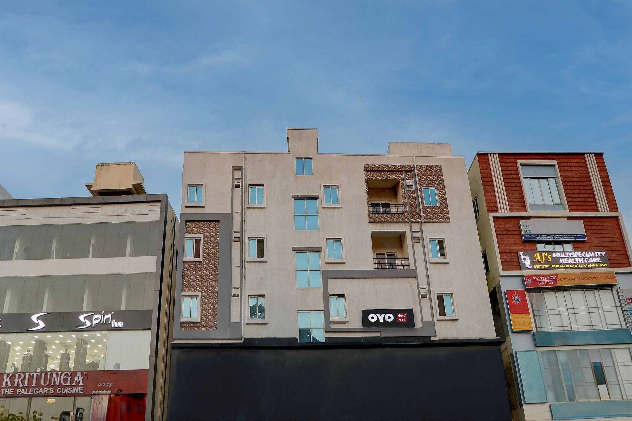Super Hotel O Vyb Hotels Hyderabad - Hotel Price, Reviews, Photos ...