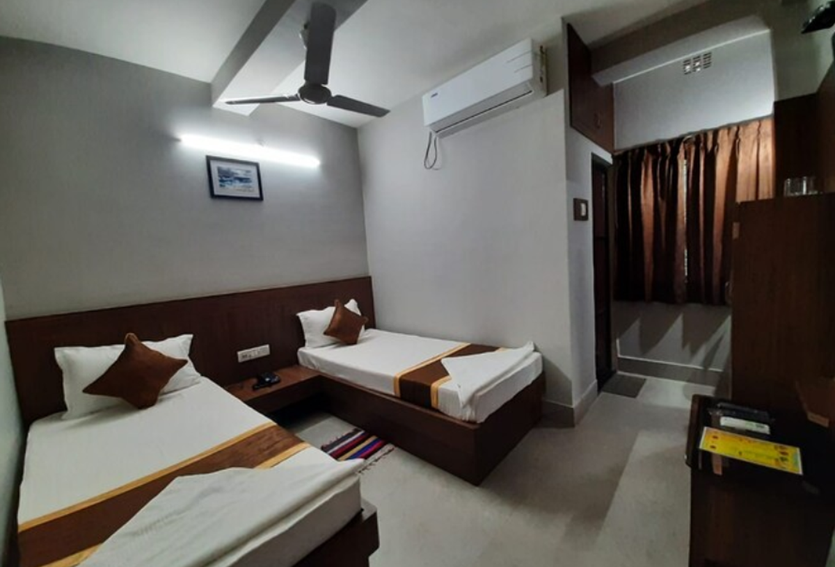 Light House | Room Rates, Reviews & Photos